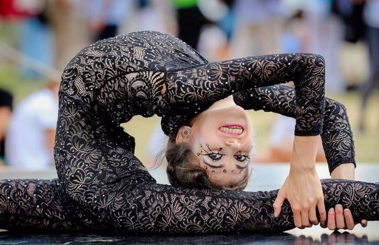 Oddle Entertainment Agency - The best way to hire a contortionist